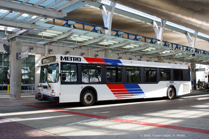 New Flyer D40 LF Transit Bus Minecraft Map