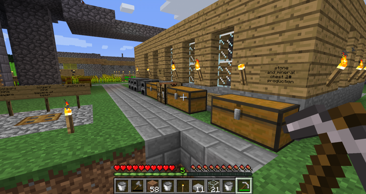 automated farming area. Minecraft Map