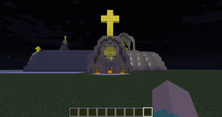 Small Middle Ages Cross Shaped Cathedral Minecraft Map
