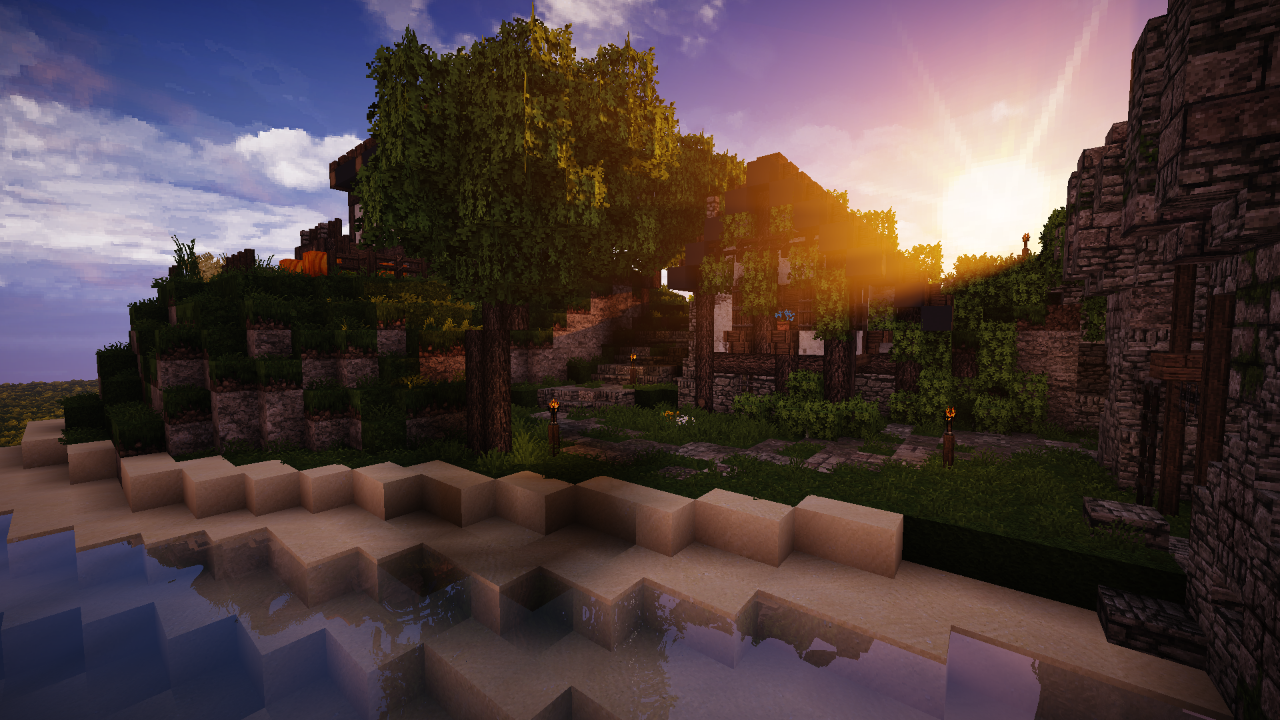 Small medieval plot 80x80 | Need builders! Minecraft Map