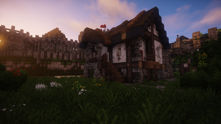 Small medieval plot 80x80 | Need builders! Minecraft Map