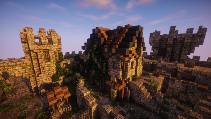 Small medieval plot 80x80 | Need builders! Minecraft Map