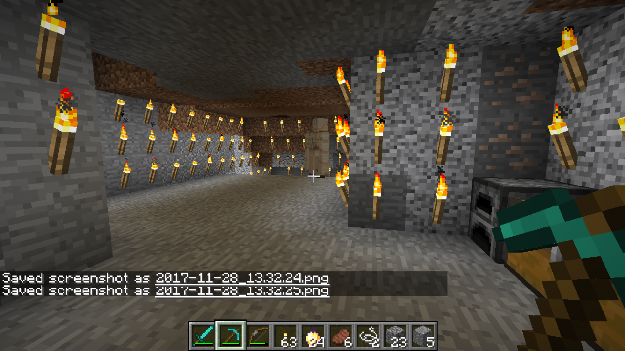 big mine and house Minecraft Map