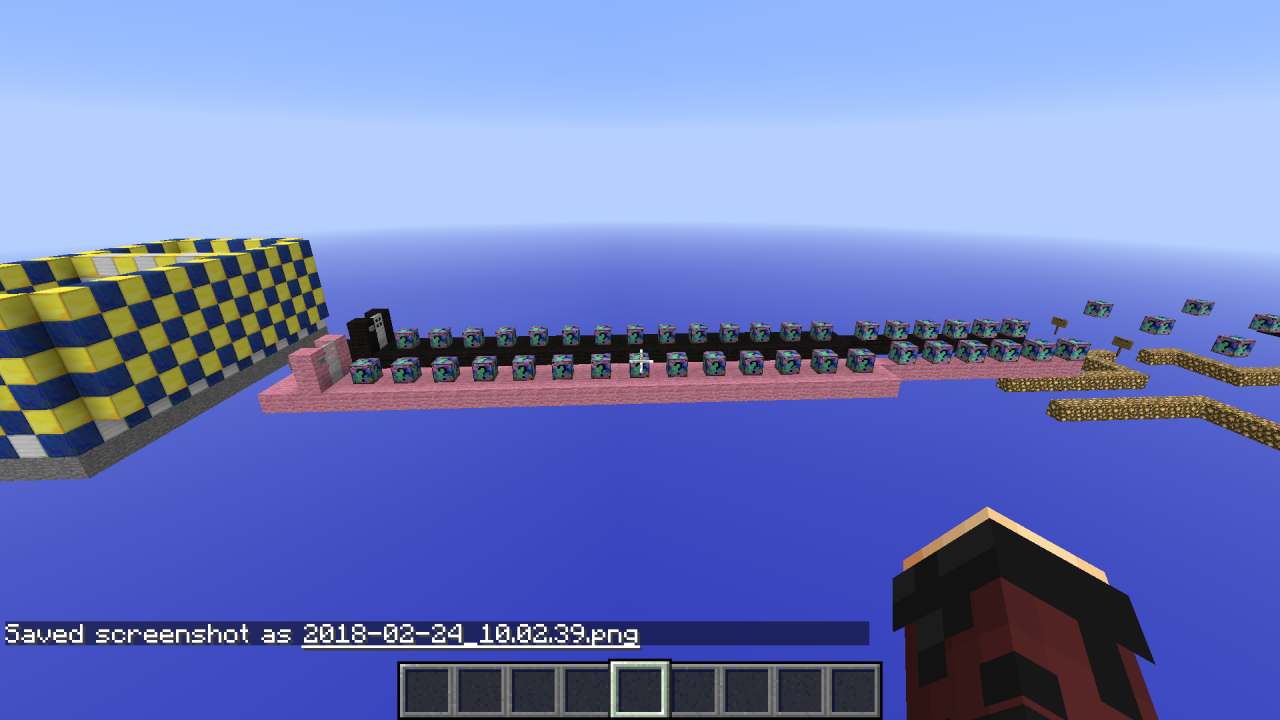 Lucky Block race Made for PopularMMOs!!! Minecraft Map