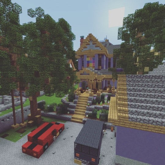 Purple Victorian House Minecraft Map