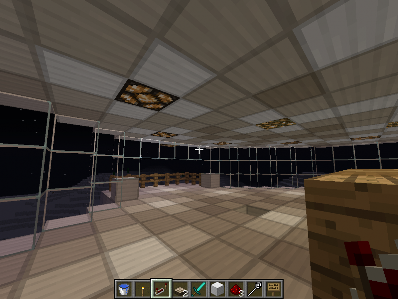 "Futuristic" base for exploring Minecraft Map