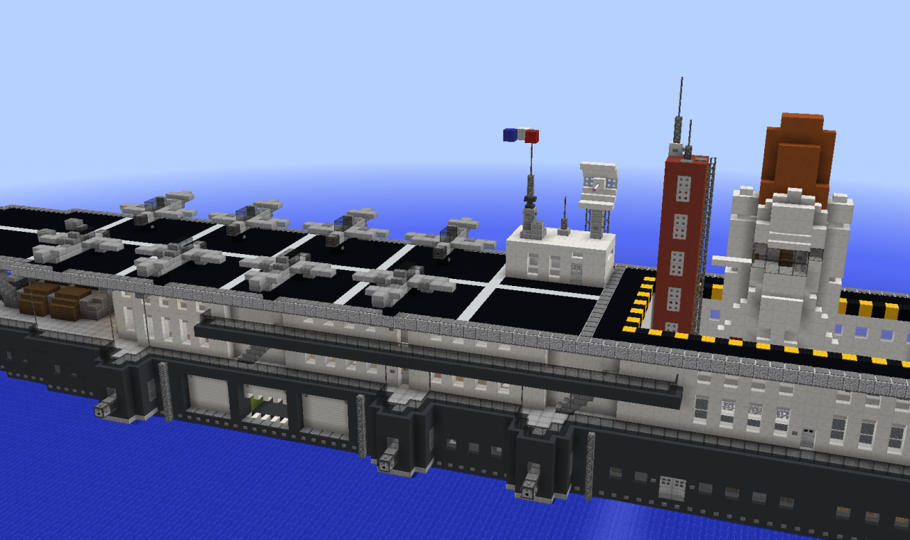 Military aircraft carrier / Porte-avion militaire Minecraft Map