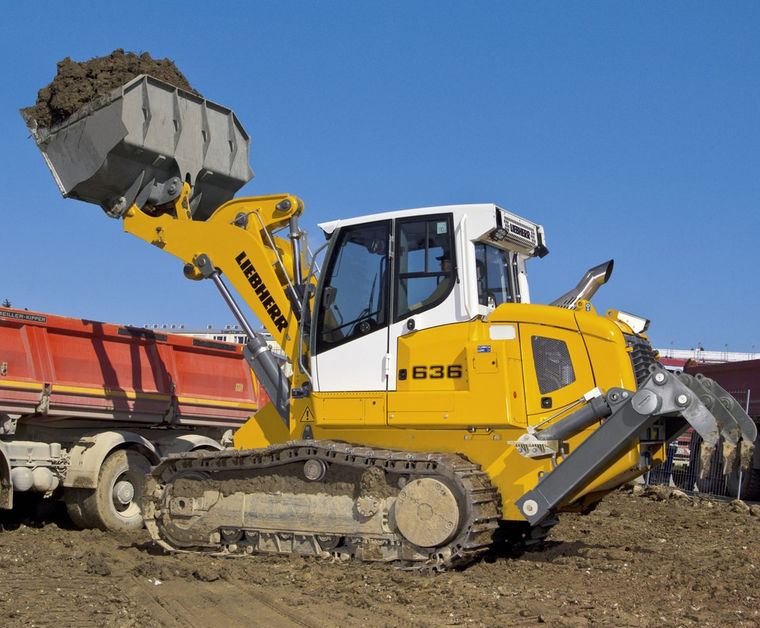 LIEBHERR LR636 Track-Loader V1 (bucket dumping) Minecraft Map