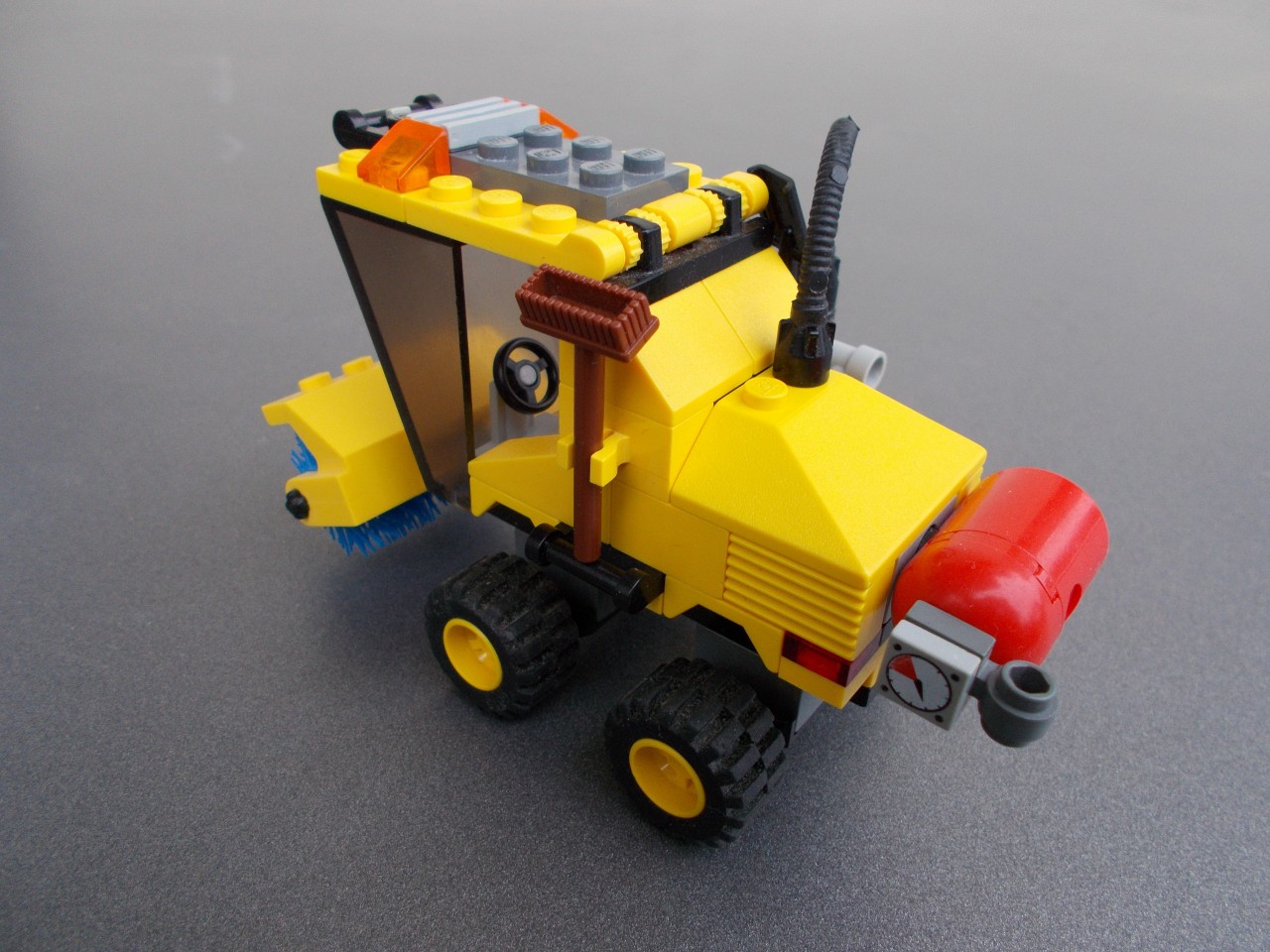 Off-Road Sweeper Minecraft Map