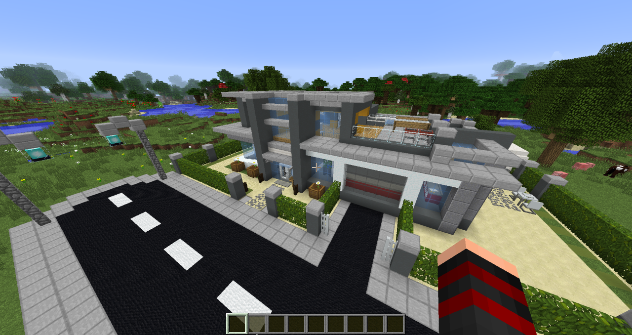 Mansion with Mods (in Description) Minecraft Map