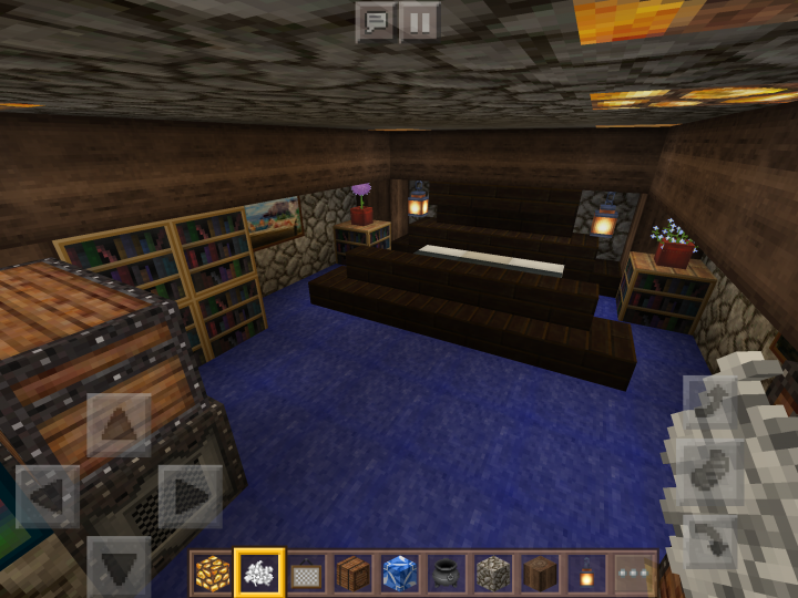 Underground bunker/house Minecraft Map