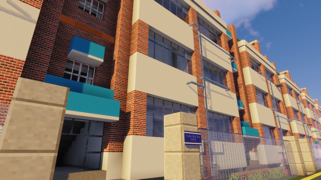 Tenement house built in 1981 Minecraft Map