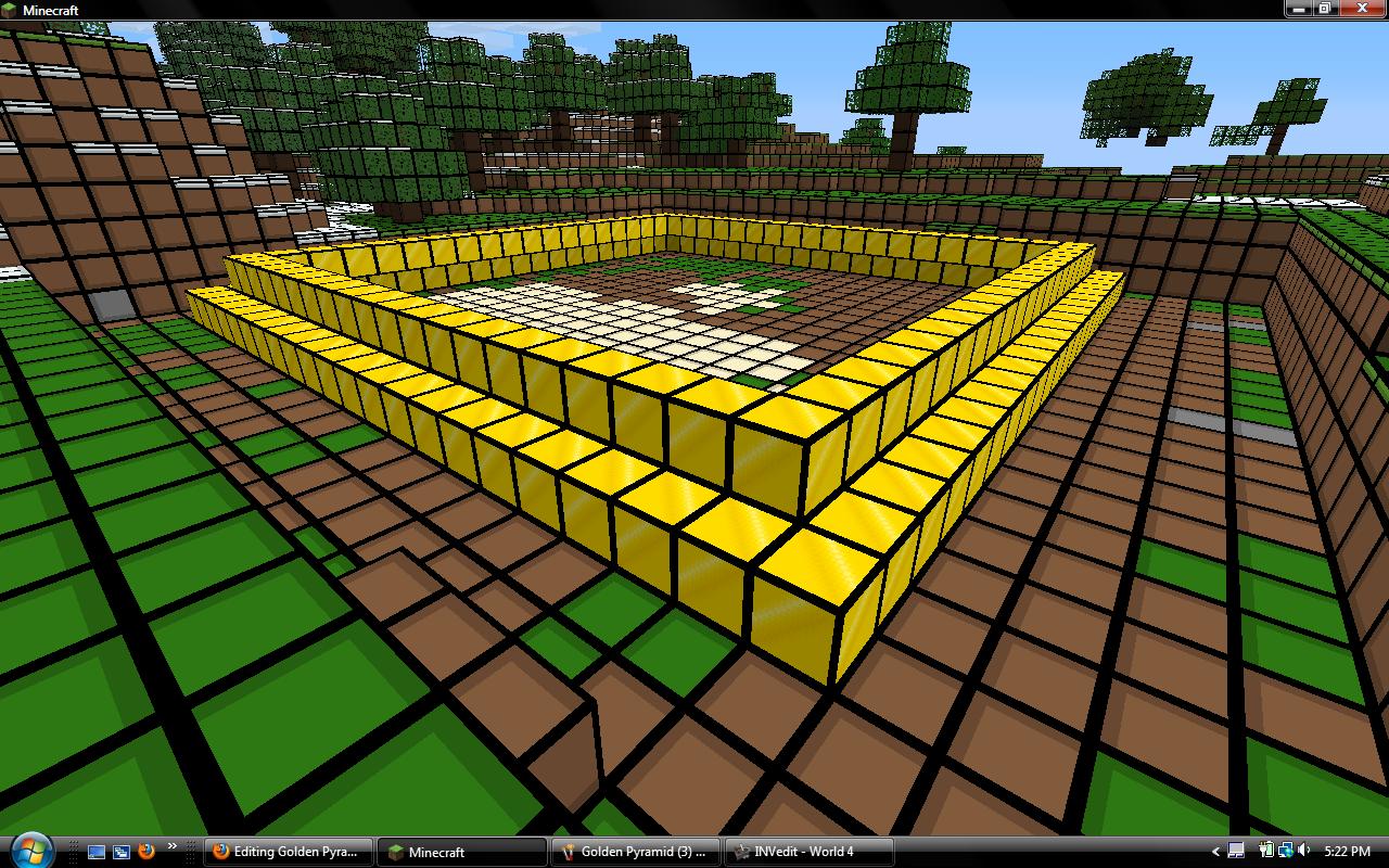 Golden Pyramid Minecraft Map